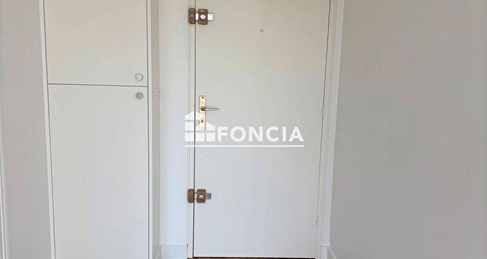Route de Verneuil, Les Mureaux - Appartement 3 pièces à louer
