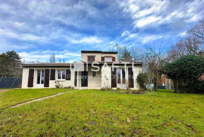 Maison à vendre - Landeronde - 7 pièces - 5 chambres