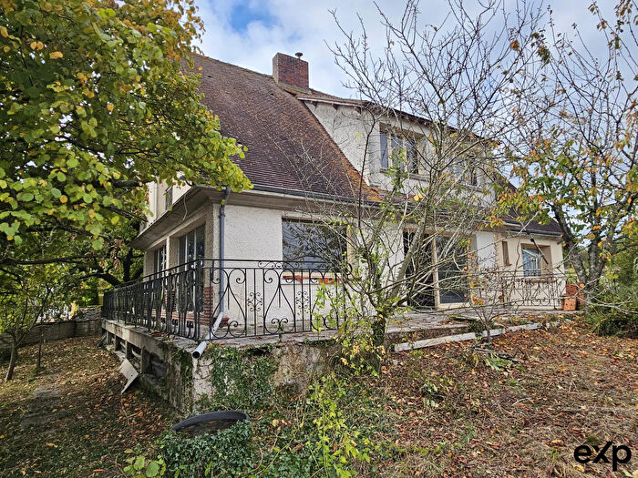 Maison à vendre - Égreville - 8 pièces - 5 chambres