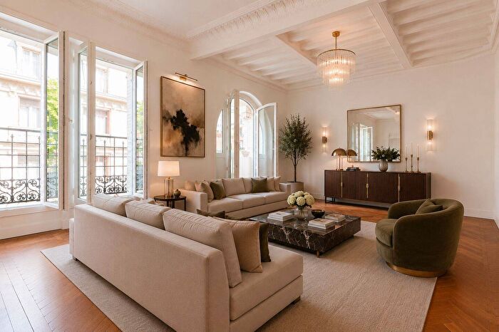 Appartement 4 pièces à Auteuil Nord, Paris 16ème arrondissement, à louer