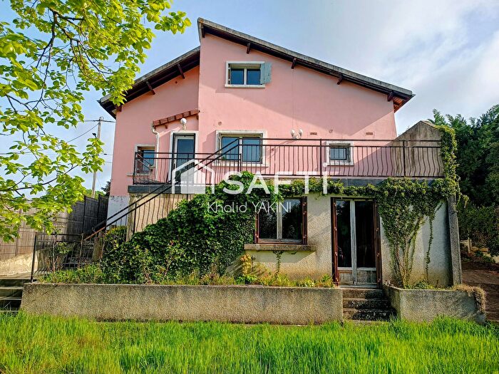 Guernes : Maison 5 pièces à vendre