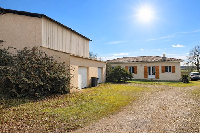Maison à vendre - Montignac-de-Lauzun - 4 pièces - 3 chambres