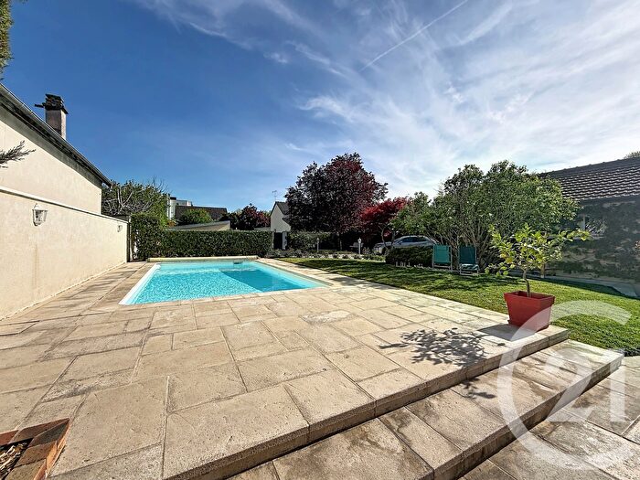 Maison 7 pièces à Saint-André-les-Vergers, à vendre