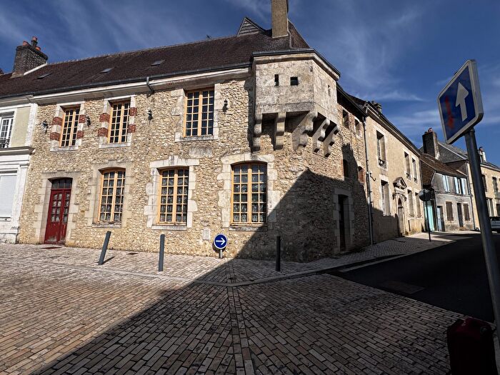 Maison à vendre - Authon-du-Perche - 10 pièces - 6 chambres