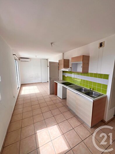 Appartement à louer - Saint-Denis, Montgaillard - 1 pièce