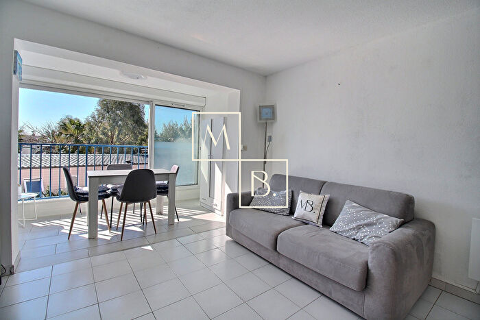 Appartement à vendre - Marseillan, Marseillan Plage, Robinson, Paradou - 2 pièces - 1 chambre