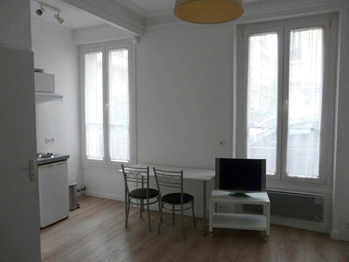 Appartement à louer - Muette Sud, Paris ème arrondissement - 1 pièce