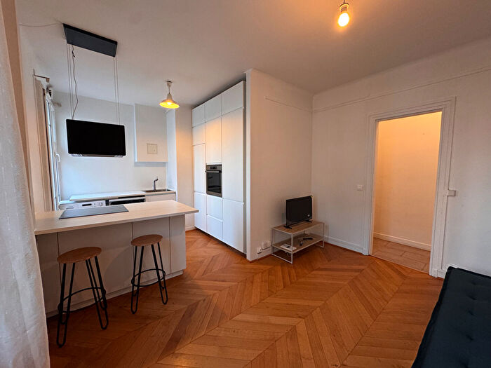 Appartement à louer - Puteaux, Lorilleux - 2 pièces - 1 chambre