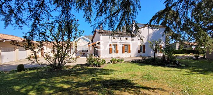 Bazas : Maison 8 pièces à vendre