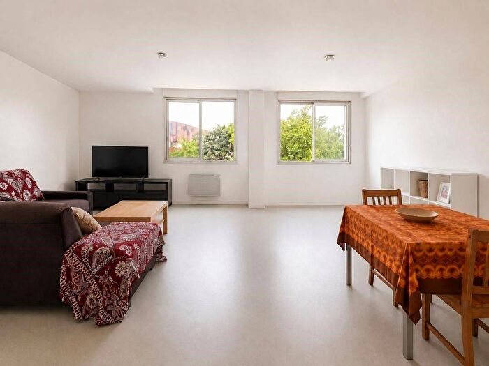 Mairie, Graulhet - Appartement 3 pièces à louer