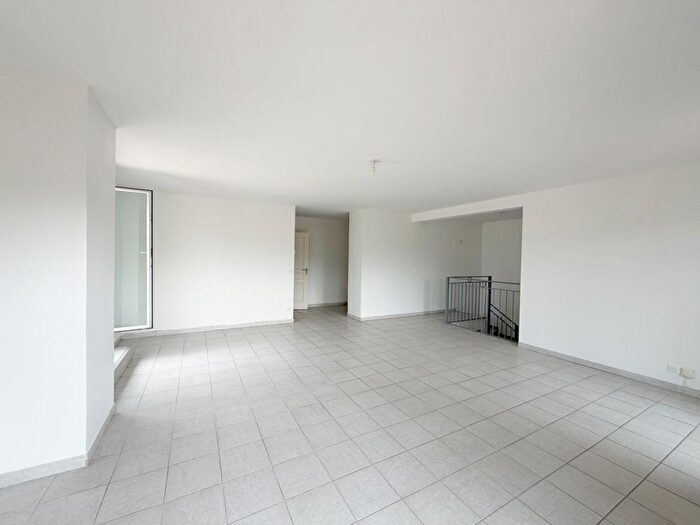 Appartement à vendre - Aix-en-Provence, Saint-Donat, Les Platanes - 5 pièces - 4 chambres