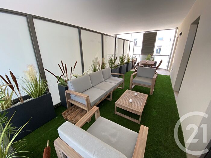 Appartement à vendre - Villefranche-sur-Saône, Centre-ville - 4 pièces - 3 chambres