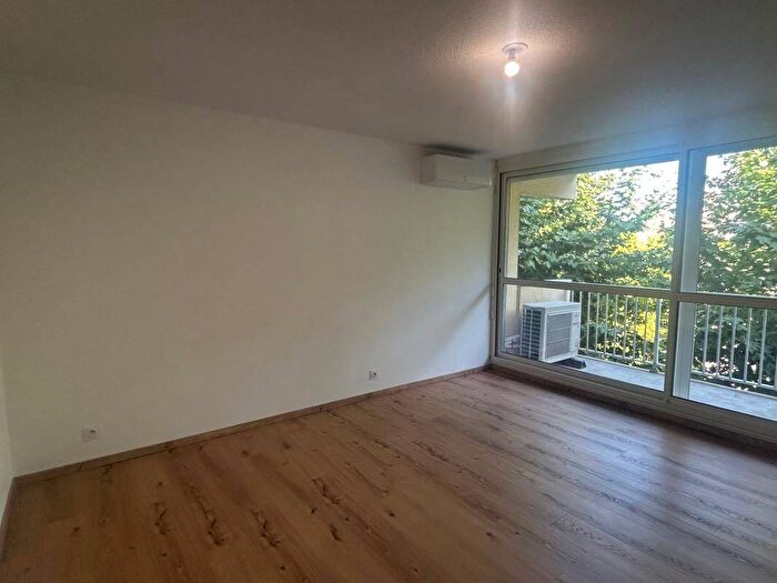 Appartement 4 pièces à louer à Beausoleil, Nîmes