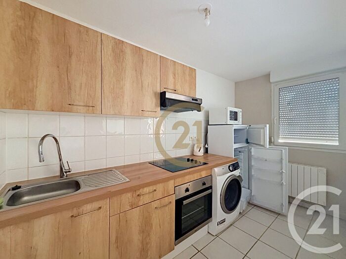Appartement 3 pièces à Belfort, Centre-ville, Fb de Montbéliard, à louer