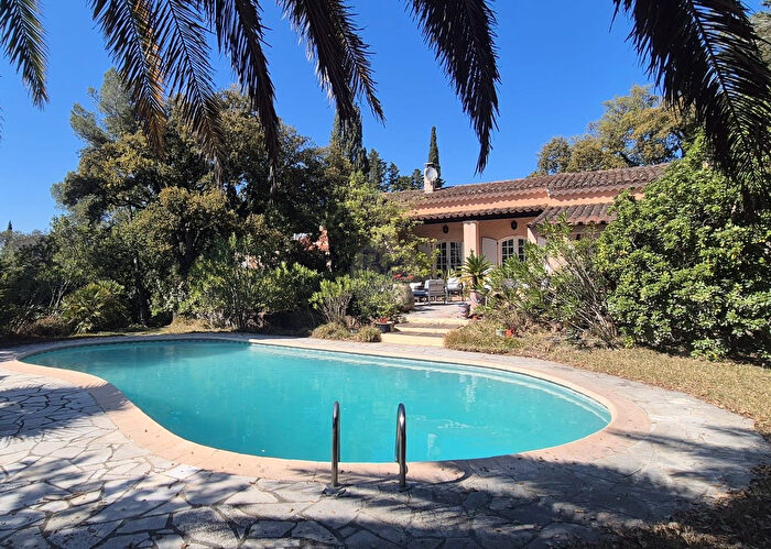 Maison 6 pièces à vendre - Fréjus