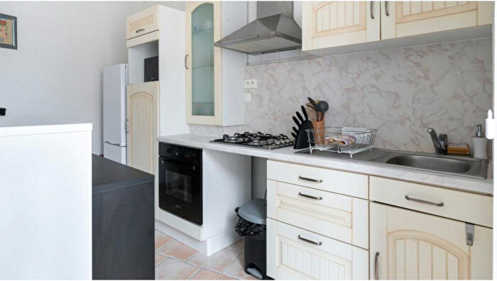 Appartement à vendre - Narbonne, Bourg - 3 pièces - 2 chambres