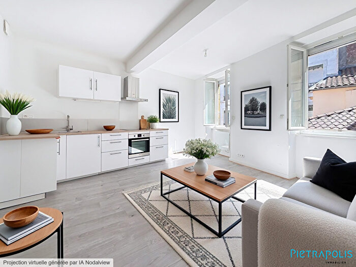 Appartement à vendre - Tarare - 4 pièces - 2 chambres