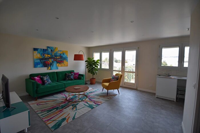 Achères, Centre-ville, Cité de la Barricade - Appartement 3 pièces à vendre