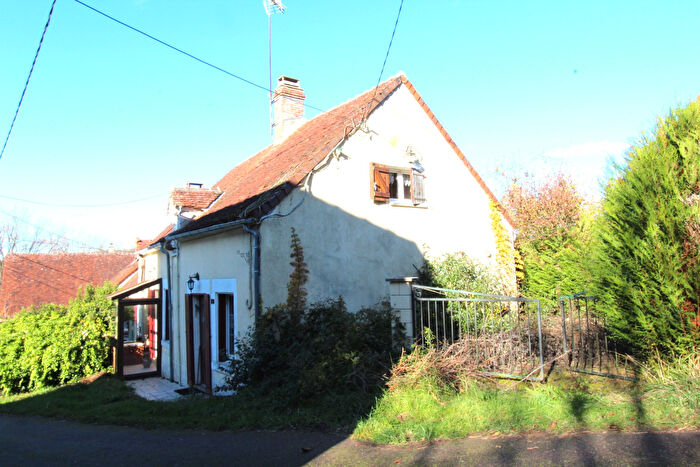 Maison à vendre - Dompierre-sur-Nièvre - 3 pièces - 2 chambres