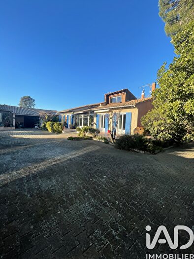 Maison à vendre - Cuxac-dAude - 5 pièces - 4 chambres