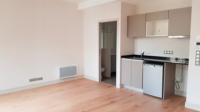 Appartement à louer - Bergerac, Centre-ville - 1 pièce