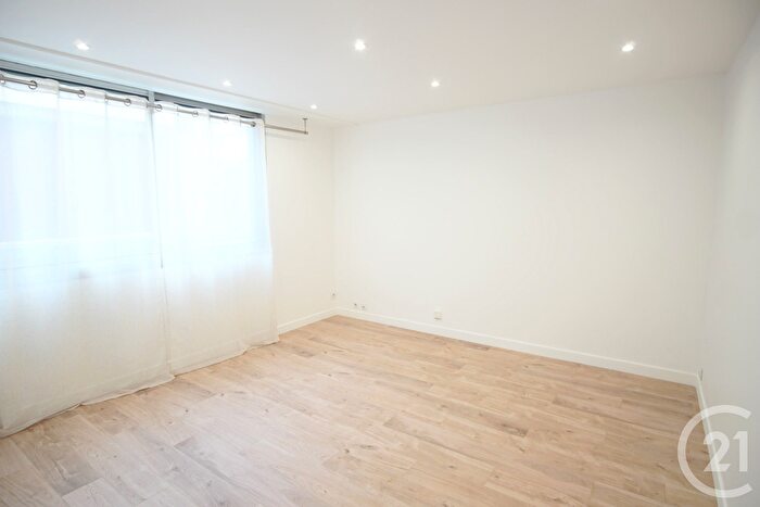 Appartement à vendre - Choisy-le-Roi, Centre-ville, Parc Prairie, Hautes Bornes - 3 pièces - 2 chambres