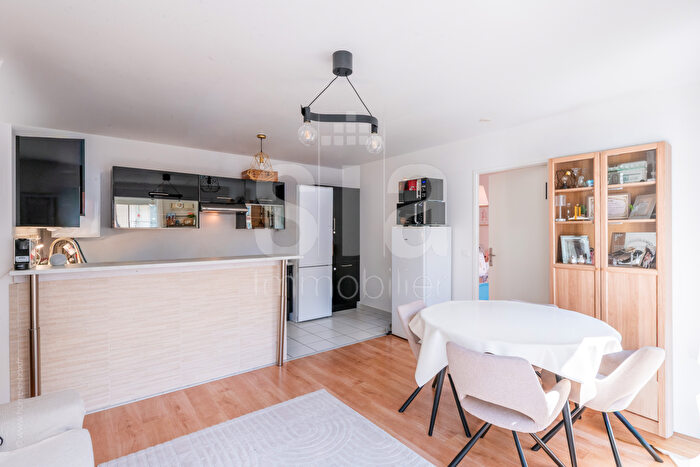 Les Lilas, Decros, Convention : Appartement 3 pièces à vendre
