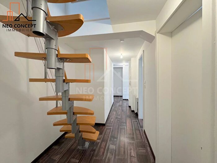 Maisons à vendre et appartements à louer - 3