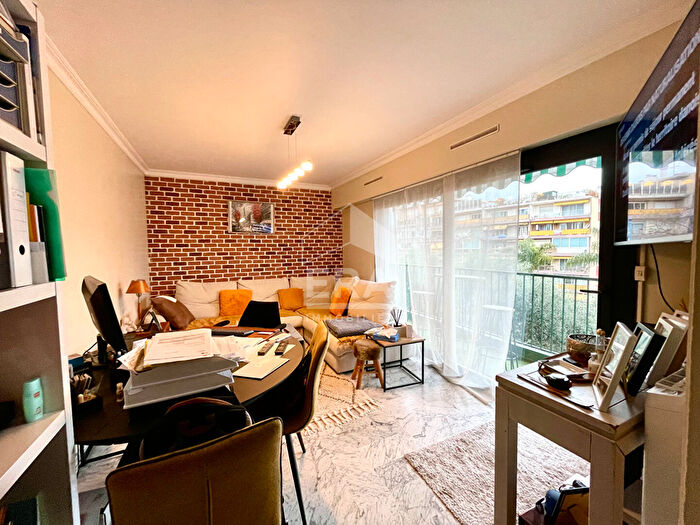 Appartement à vendre - Le Cannet, Bas Cannet - 3 pièces - 2 chambres