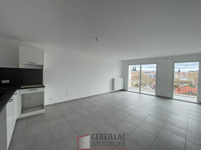 Appartement à louer - Clermont-Ferrand, Jaude, Fontgiève Saint-Alyre - 4 pièces - 3 chambres