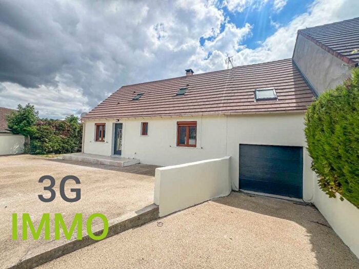 Maison à vendre - Ivry-la-Bataille - 6 pièces - 4 chambres