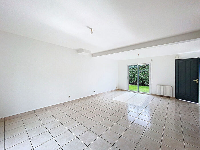 Maison à louer - Kervignac - 5 pièces - 4 chambres