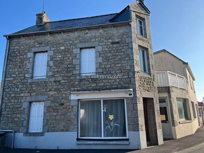 Maison à vendre - Pl uc-sur-Lié, Ploeuc-sur-Lié - 10 pièces - 5 chambres