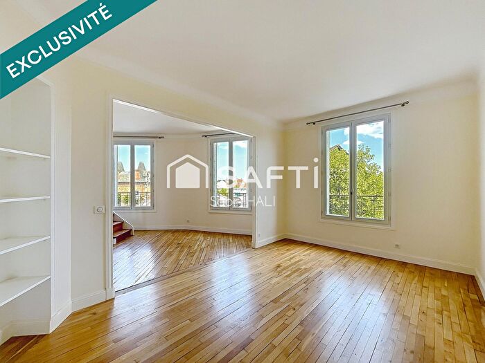 Appartement 5 pièces à Colombes, Agent Sarre, à vendre
