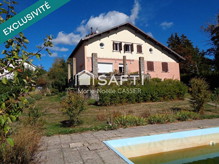 Saint-Agrève : Maison 8 pièces à vendre