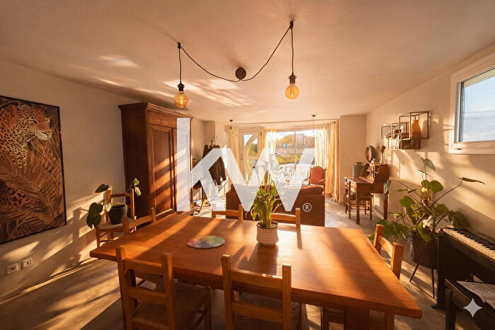 Maison à vendre - Saint-Just-Saint-Rambert, Saint-Rambert - 4 pièces - 3 chambres