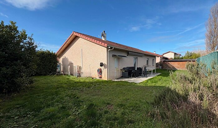 Maison à vendre - Beaurepaire - 4 pièces - 3 chambres