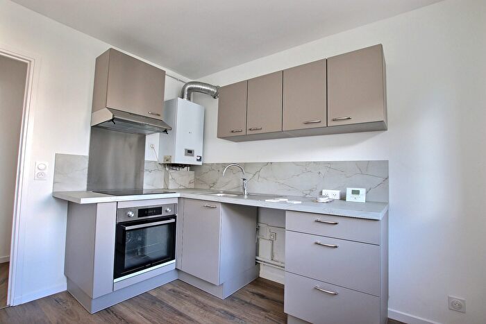 Clermont-Ferrand, Jaude, Fontgiève Saint-Alyre : Appartement 2 pièces à louer