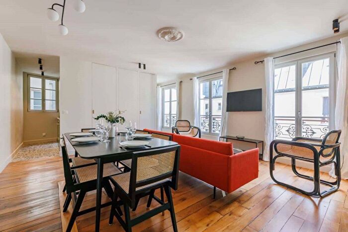 Appartement à louer - Saint Placide, Paris ème arrondissement - 3 pièces - 2 chambres