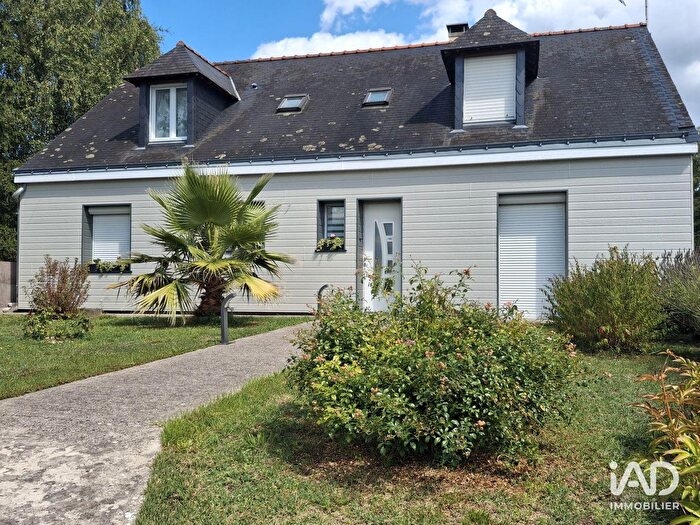 Maison à vendre - Briollay - 5 pièces - 4 chambres