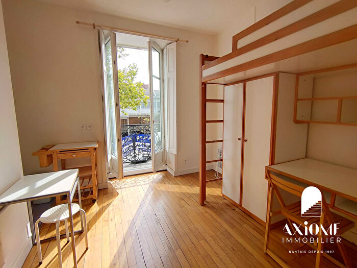 Appartement à louer - Nantes, Hauts-Pavés, Saint-Pasquier, Saint-Félix, Université - 1 pièce