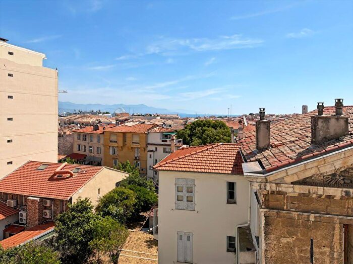 Appartement 5 pièces à louer à Place de Gaulle, Antibes