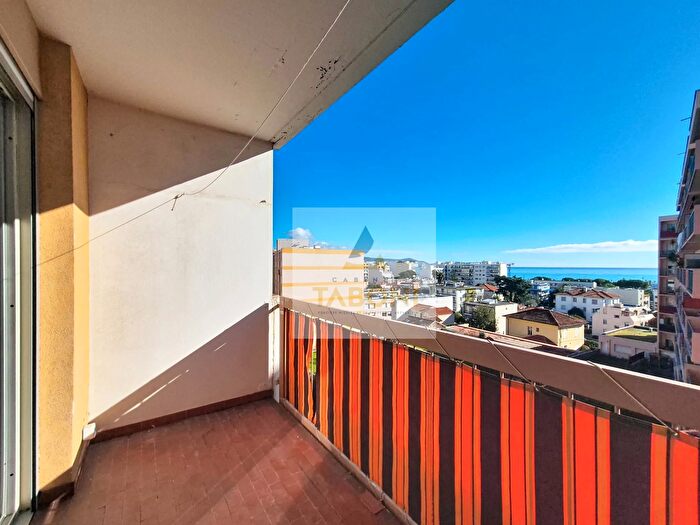 Appartement à vendre - Nice, Arenas - 3 pièces - 2 chambres