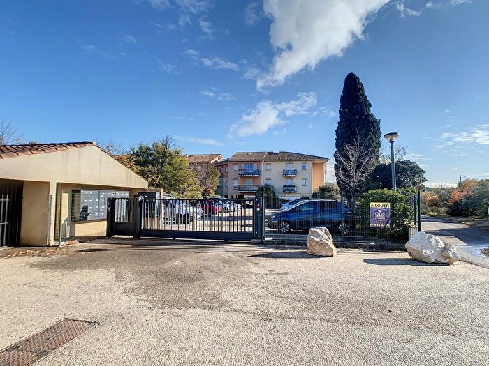 Appartement à vendre - Sorgues, La Montagne, Bourdines - 2 pièces - 1 chambre