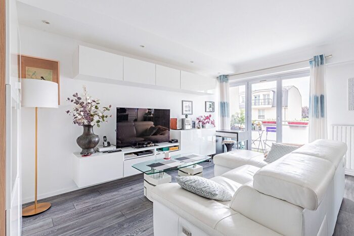 Appartement à vendre - Antony, Croix de Berny - 4 pièces - 3 chambres