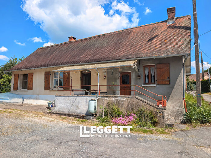 Maison à vendre - Châlus - 8 pièces - 3 chambres