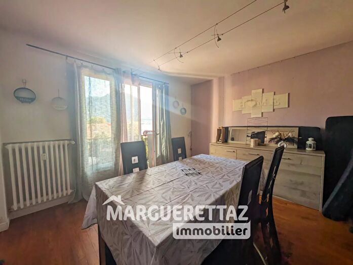Appartement à vendre - Viuz-en-Sallaz - 3 pièces - 2 chambres