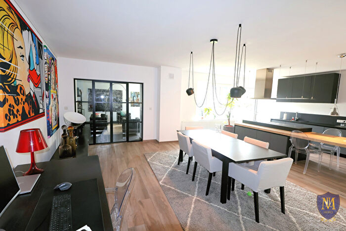 Maison à vendre - Saint-Louis, Centre-ville - 6 pièces - 3 chambres