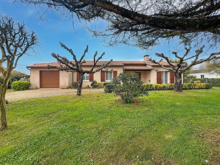 Maison 4 pièces à Lavergne, à vendre