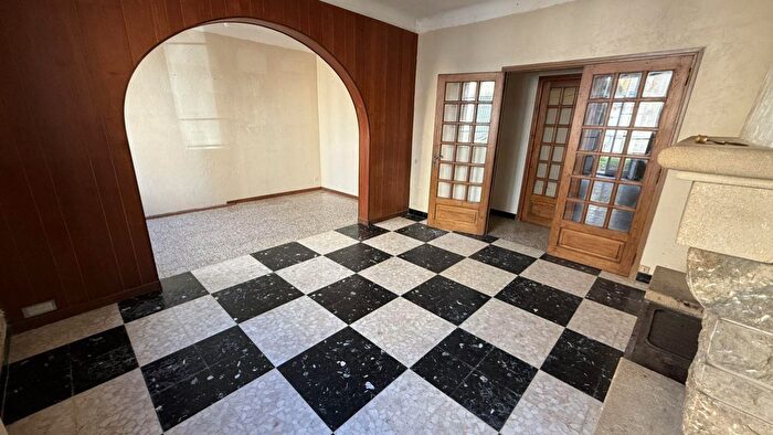 Maison à vendre - Olonzac - 6 pièces - 5 chambres